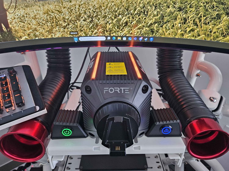 Notre avis sur l'Asetek Forte Wheelbase, une base direct drive ...